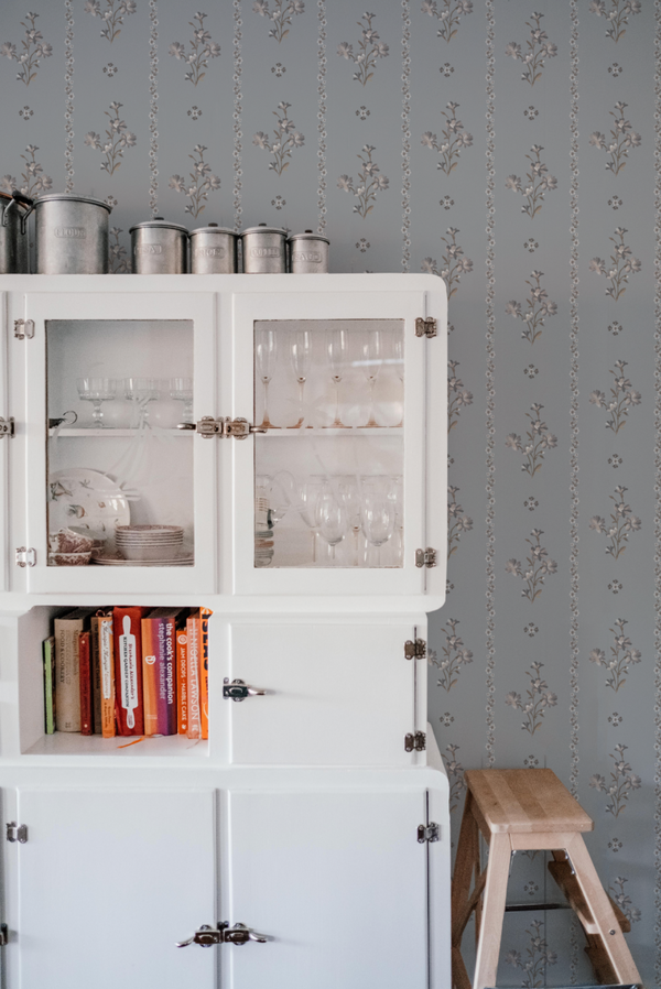 Cenefa vertical – Concept Matita